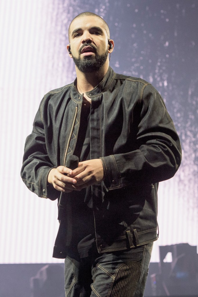 Drake’s ‘Summer 16’ Tour Put On Hold | 92 Q